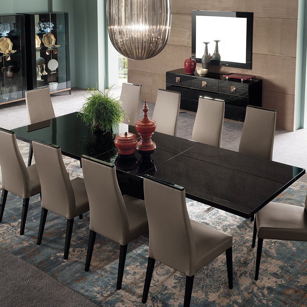 Mont Noir Dining Table | Corsa Interiors